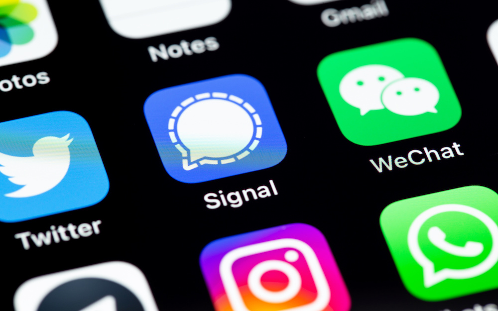 Signal cops Facebook ban for ads warning how the social media platform ...