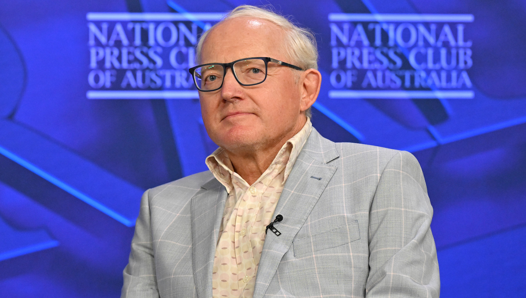 AI guru Toby Walsh says social media is 'a wake-up call about the harms ...